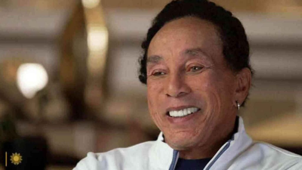 Smokey Robinson Biography: Age, Height, Birthday, Family, Net Worth ...