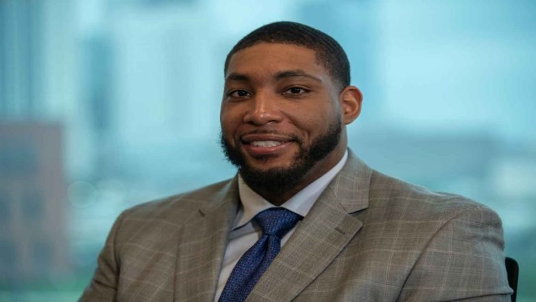 Devon Still Biography: Age, Family, Career, Net Worth - Eduvast.com