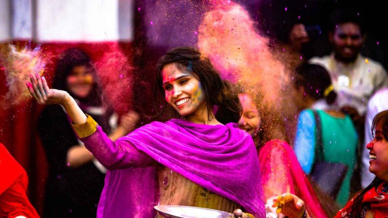 Happy Dolyatra 2023: Wishes Messages, Quotes to share on Doljatra ...