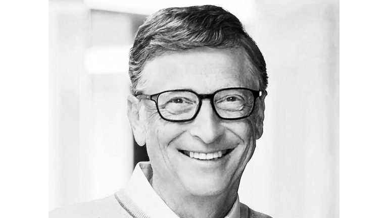 Bill Gates Biography: Age, Birthday, Early Life, Career, Income, Family ...