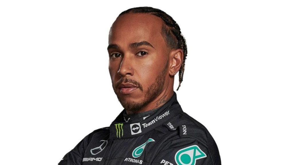 Lewis Hamilton Biography: Age, Birthday, Early Life, Career, Personal ...