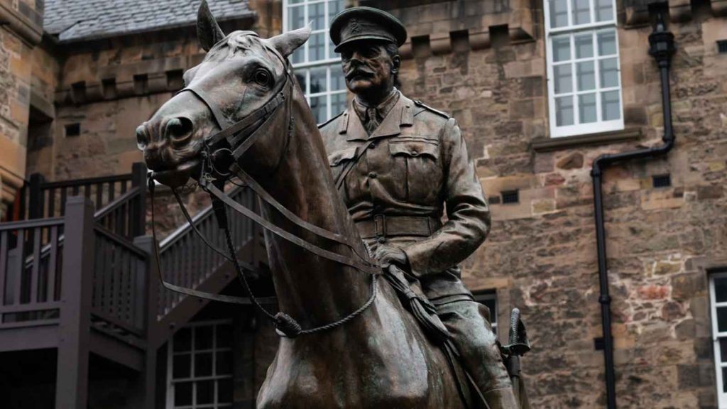 National Earl Day 2023: Date, History, Facts about Famous Earl ...