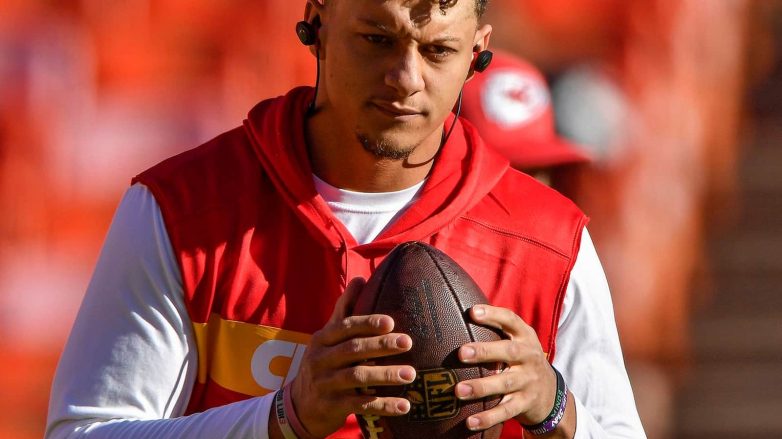 Patrick Mahomes Biography: Age, Height, Birthday, Family, Net Worth ...