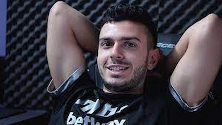 Tarik Celik Biography: Age, Height, Career, Family, Personal Life, Net ...