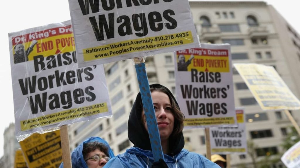 Illinois' minimum wage will rise again in 2024, check these details ...