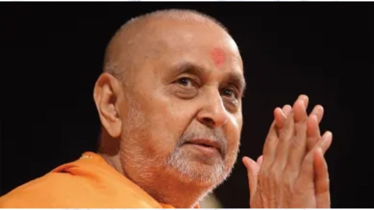 Pramukh Swami Maharaj Biography: Age, Height, Birthday, Career, Family ...